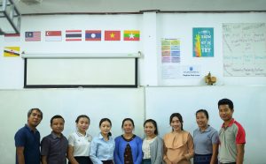 MEET THE TEAM – English Club Laos